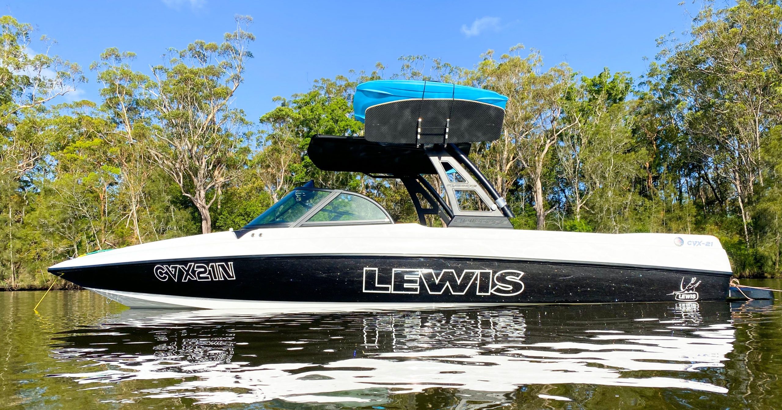 cvx-21 - Lewis Boats
