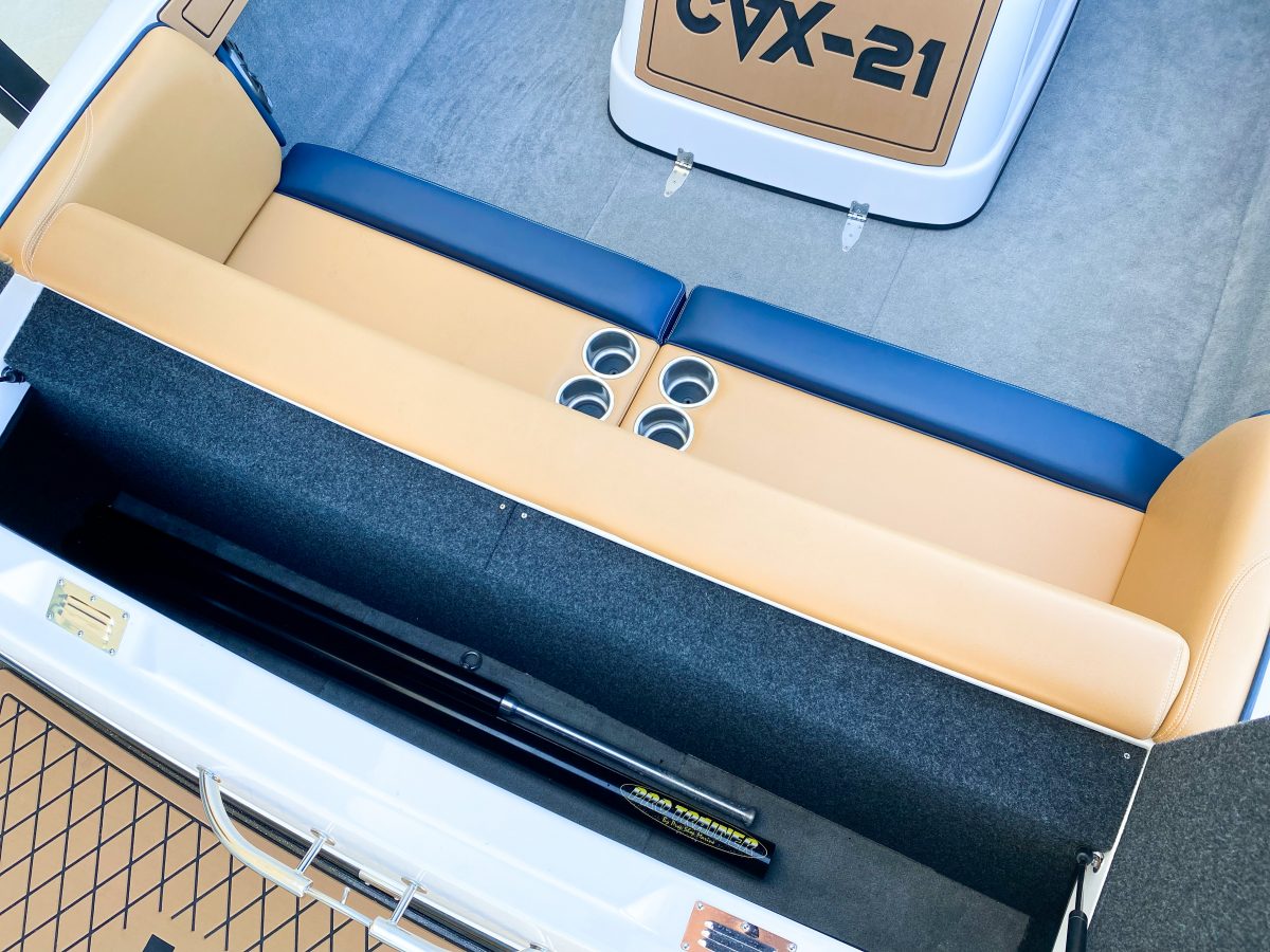 cvx-21 - Lewis Boats
