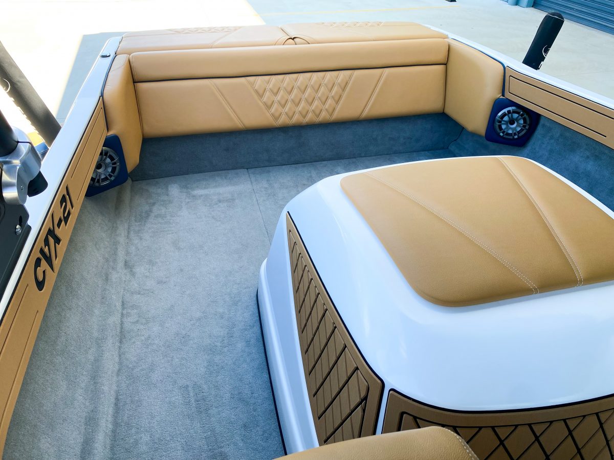 cvx-21 - Lewis Boats