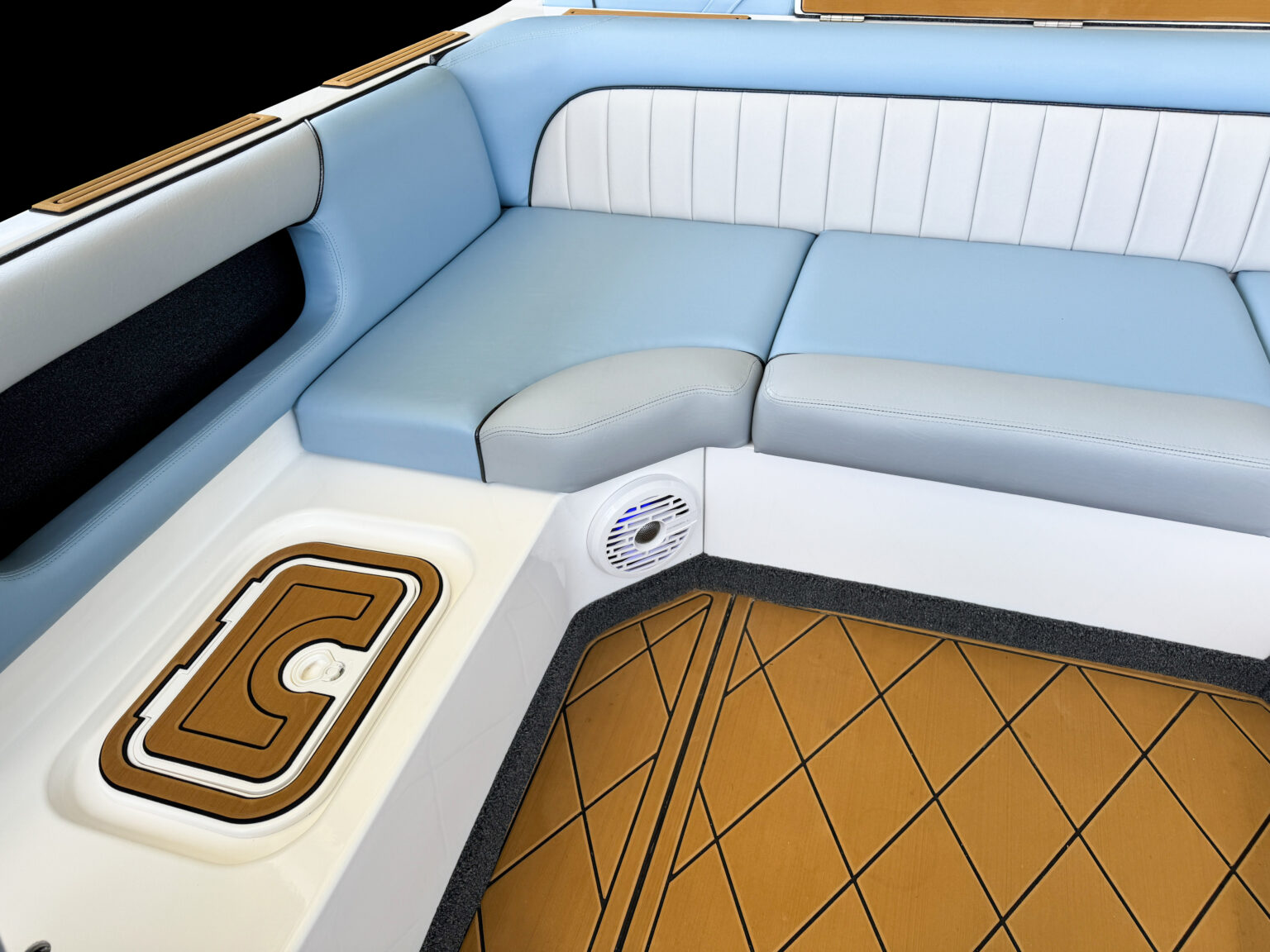 Lewis Convex - Lewis Boats