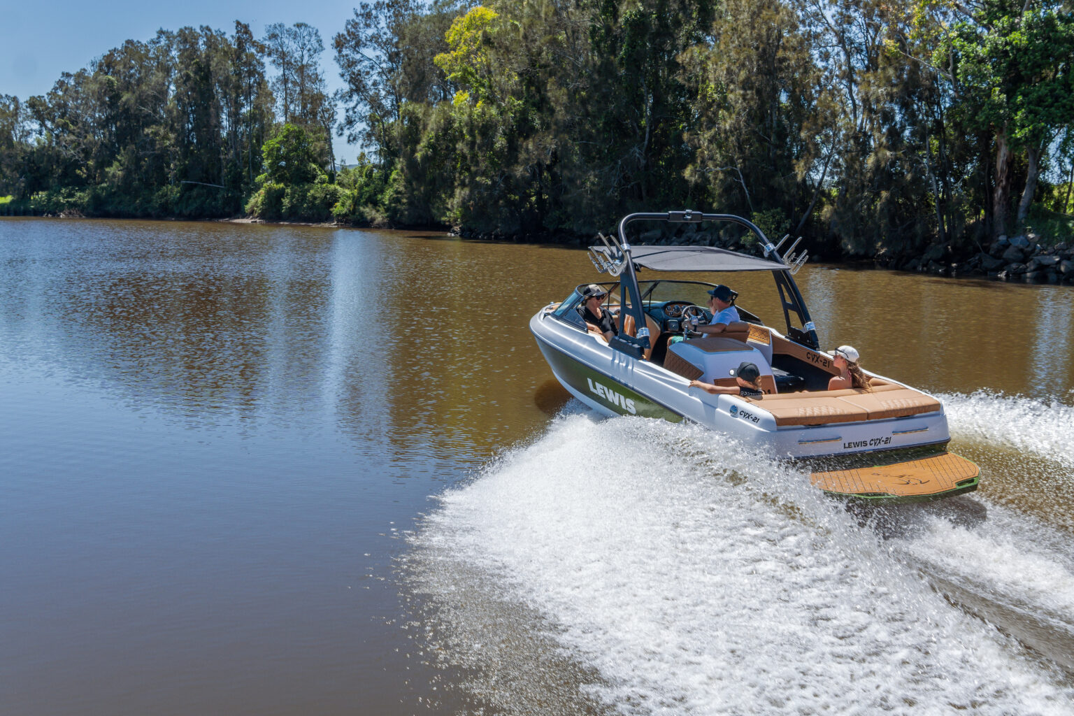 cvx-21 - Lewis Boats