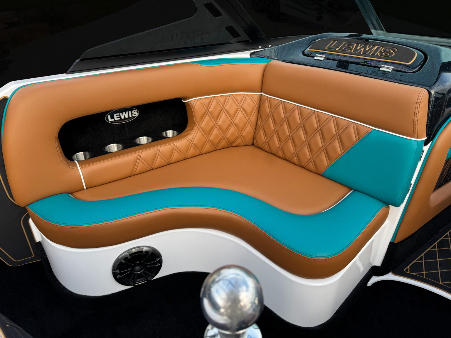 cvx-21 - Lewis Boats