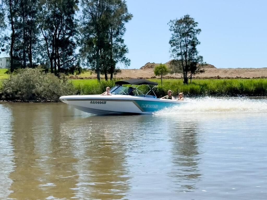 Eclipse - Lewis Boats